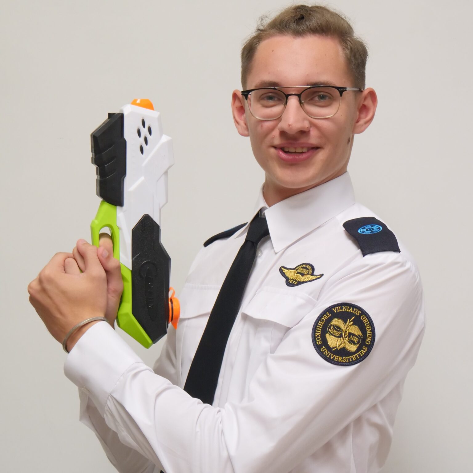 AGAI Kontaktai - VILNIUS TECH SA